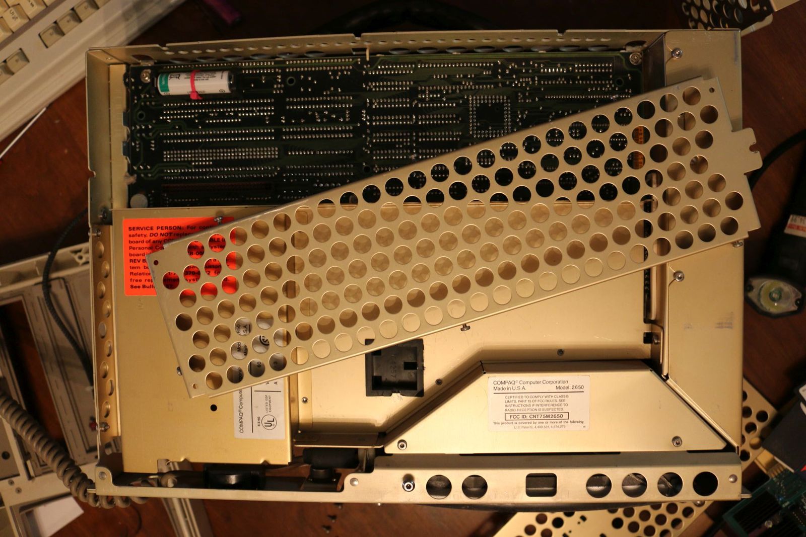 Compaq Portable II - TheRetroWagon