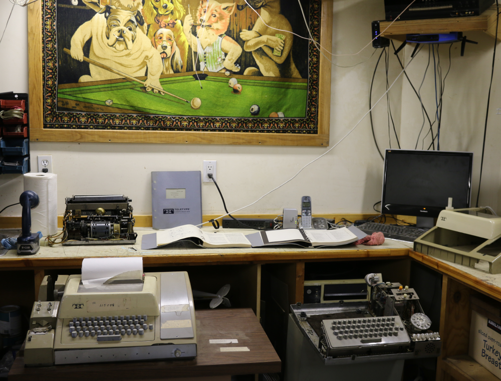 Teletype Model 33 SN xyz - TheRetroWagon